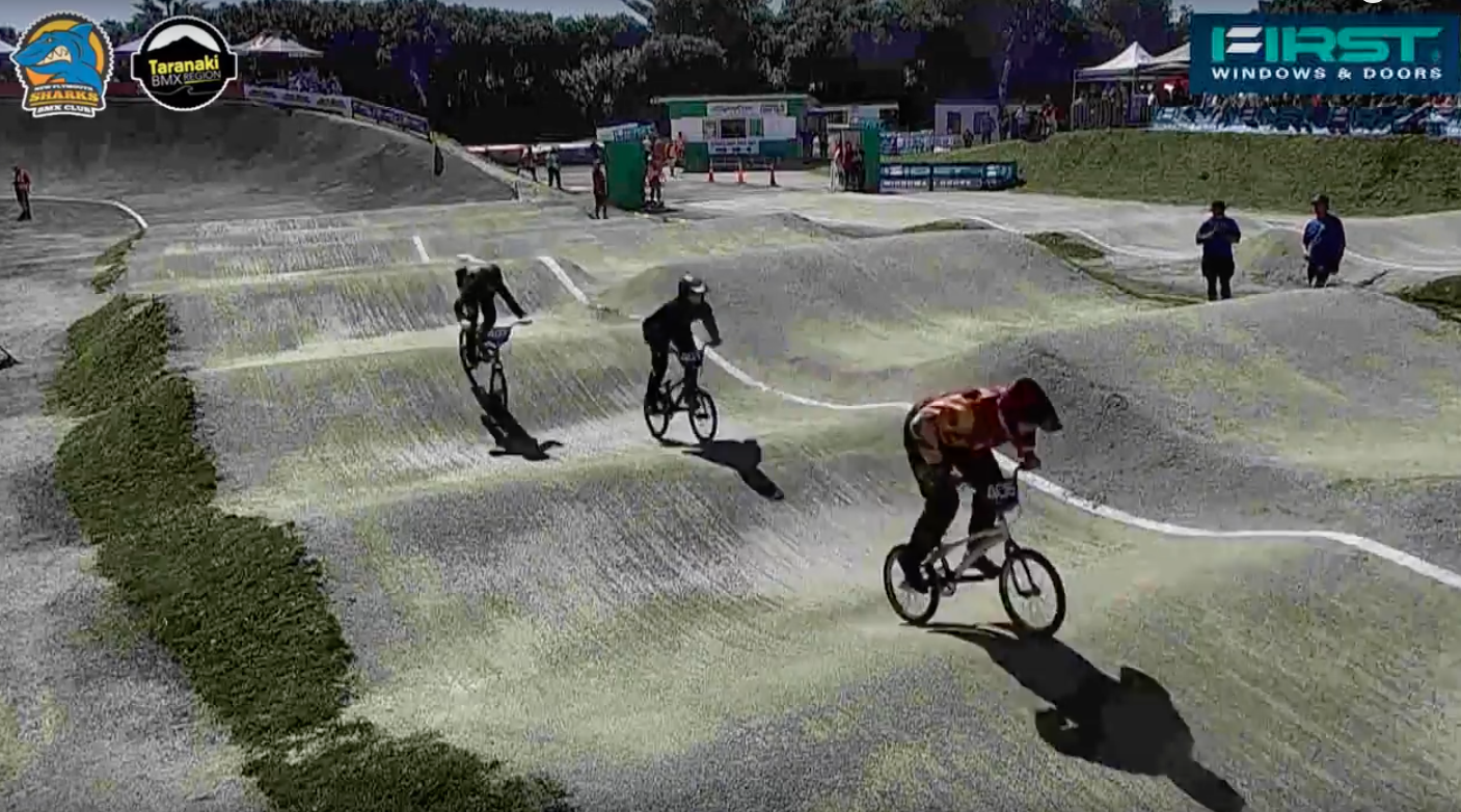 BMXLive.NZ 15 Girls Final - 2018 First Windows and Doors BMX NZ ...